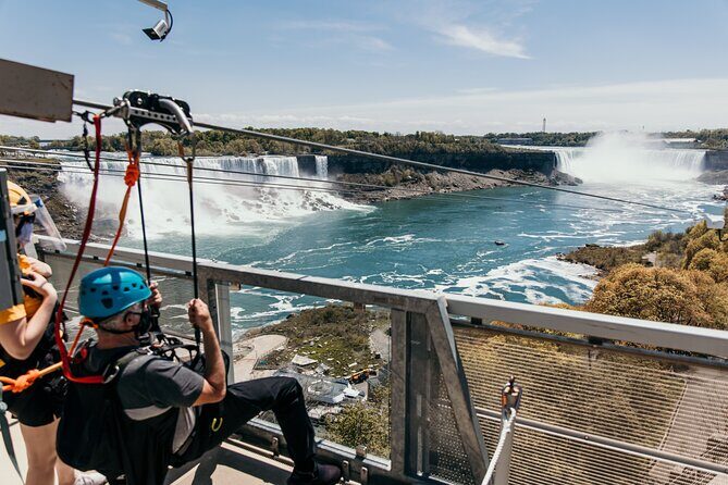 Zipline To The Falls in Niagara Falls, Canada - The Sum Up