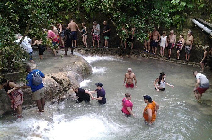 Ziplinig Dunn's River Falls from Montego Bay - FAQ