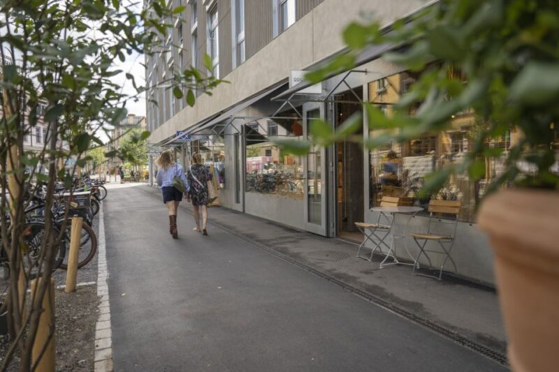 Zurich: City Walking Tour Made in Zurich - FAQ