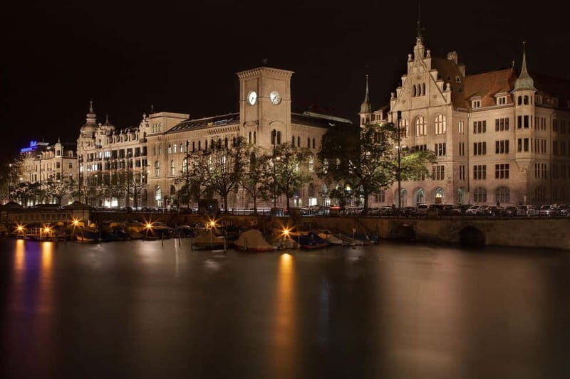 Zurich : Guided walking tour with a local - Analyzing the Experience: A Walk Through Zurich’s Main Attractions
