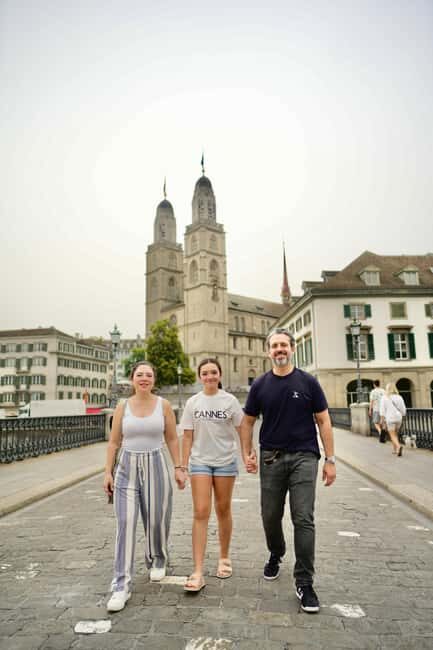 Zurich: Photoshoot & Private Guided Tour with a Local - The Full-Day Extension: See More of Switzerland