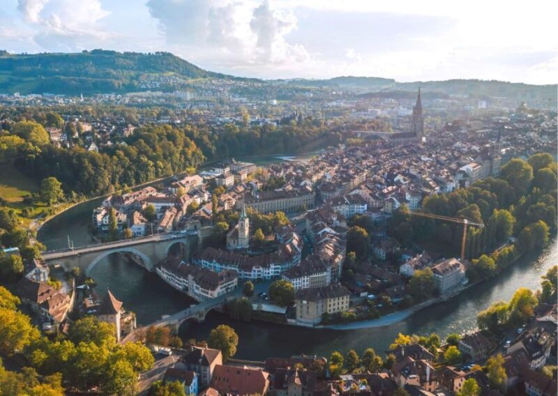 Zürich: Private Car Tour to Swiss Capital, Castles & Lakes - Transportation & Practical Details