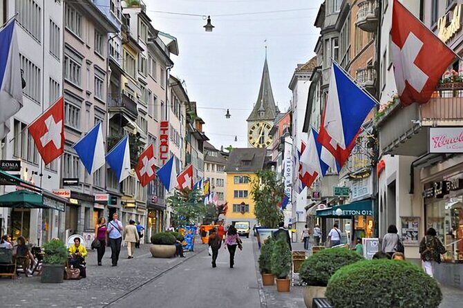 Zurich Small-Group Walking Tour Including a Lake Cruise - What Travelers Are Saying
