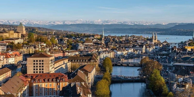Zurich Walking Tour: Switzerland Heart - Key Points