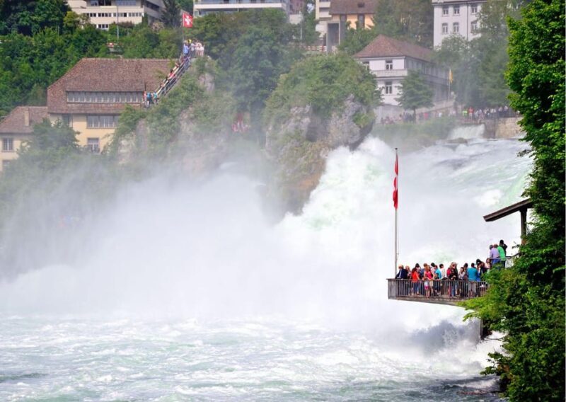 Zürich:Private Car Tour- Rhine Falls, Titisee & Black Forest - Who Is This Tour Best For?